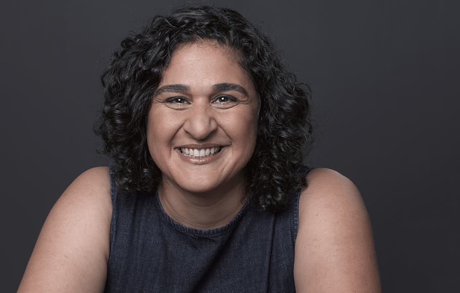 Samin Nosrat Los Angeles Shows On Dola