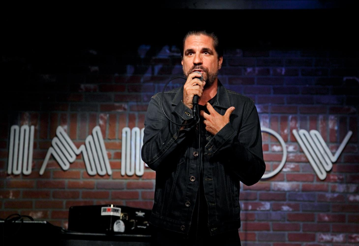 Joe Sib Chicago Shows on Do312