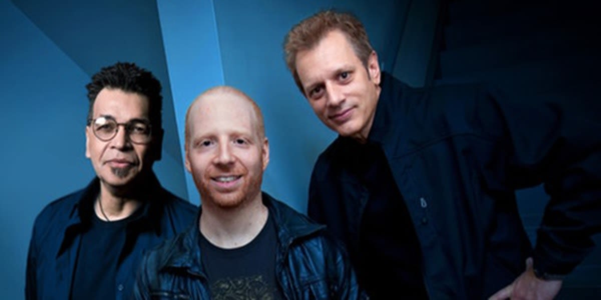 Oz Noy, Dave Weckl, Jimmy Haslip in Indianapolis at The Jazz