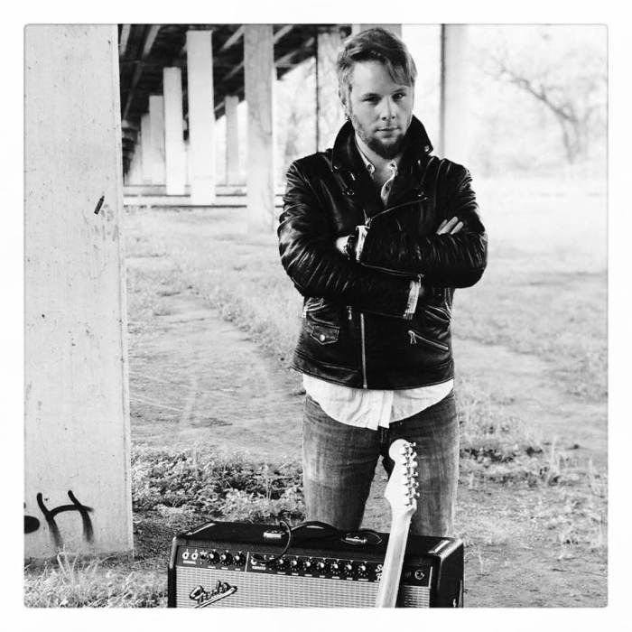 Andy Macintyre in Austin at One 2 One Bar (CLOSED)