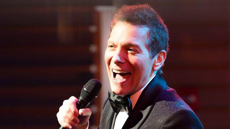 Michael Feinstein: Caught Between the Moon and New York City in