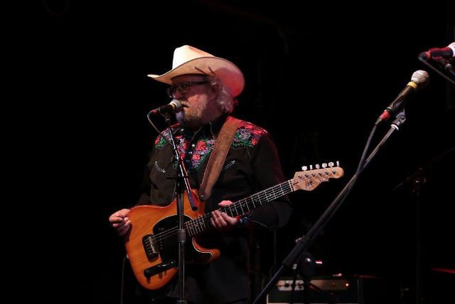 Country Dave's Monday Night Social in Seattle at The Tractor