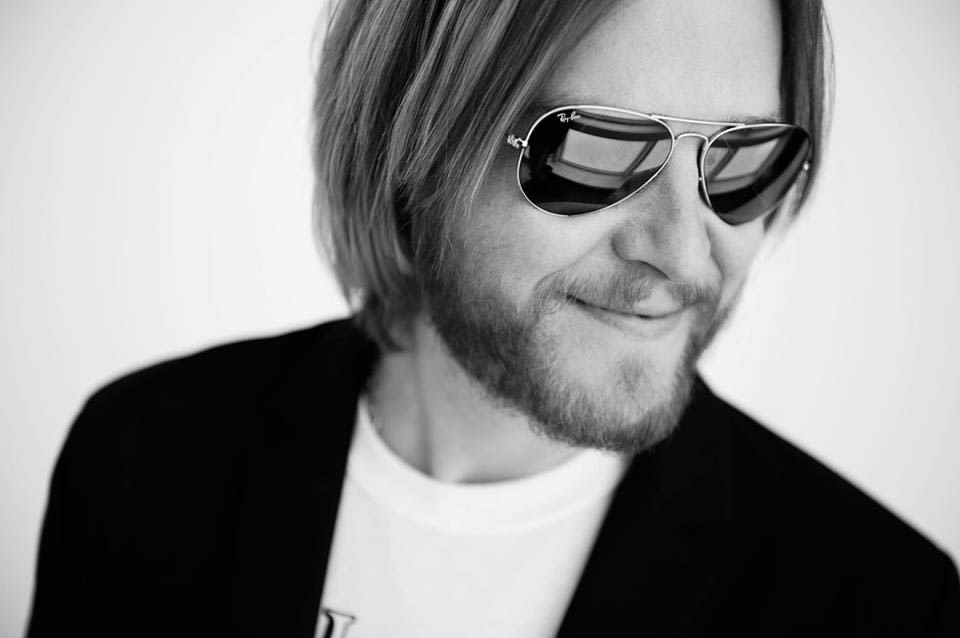 In The Round with Gary Harrison, Rick Huckaby, Roger Springer,