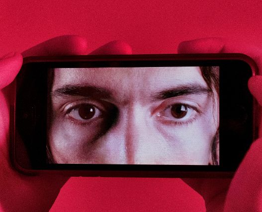 Delicate Steve w/ Thick Paint and Lydia Lund (of Chasity Belt) in