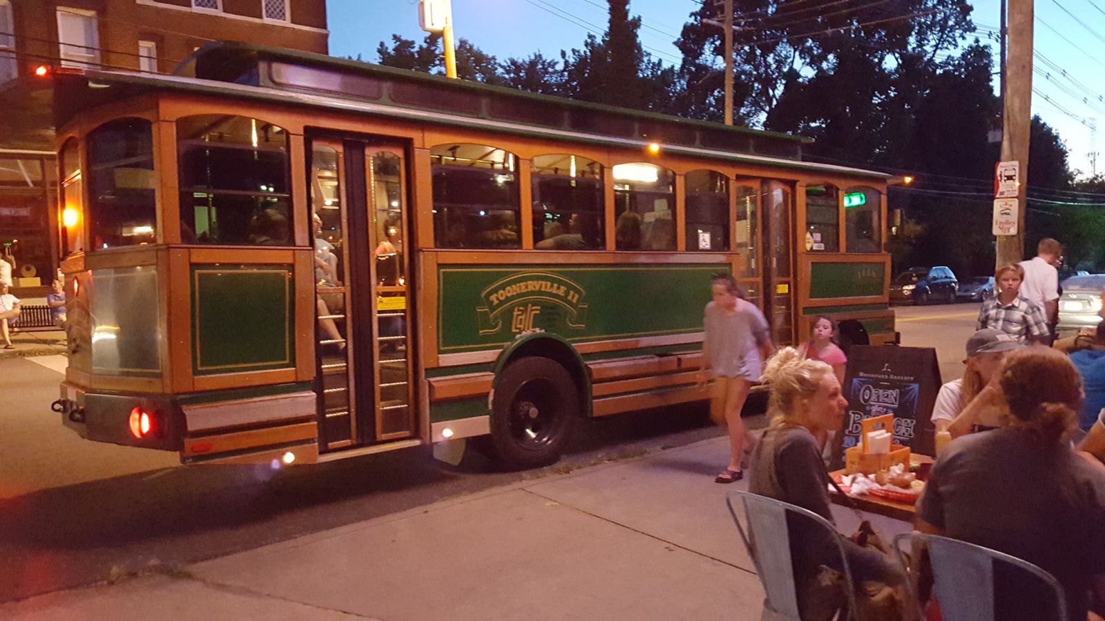 Frankfort Avenue Trolley Hop in Louisville at Frankfort Avenue