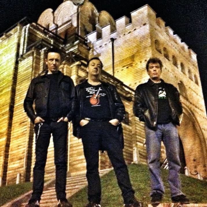 THE VIBRATORS: 40 Years of Pure Punk Mania, Worm Suicide, Sorted