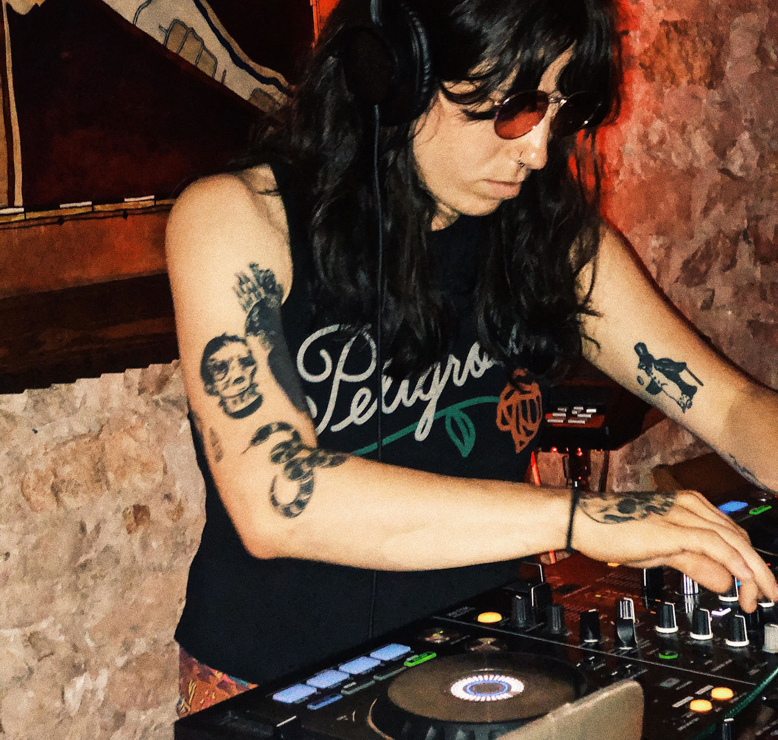 Algo Caliente (Girls edition) Pop Up Shop in Austin at Cheer Up