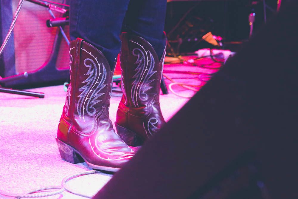 Amee Chapman & The Velvet Tumbleweeds, The Crescent Sons & The