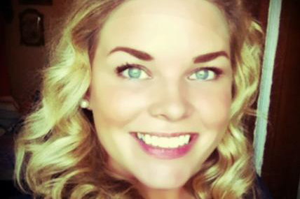 Emily Wallace Live in the Bar in St Louis at Molly's in Soulard