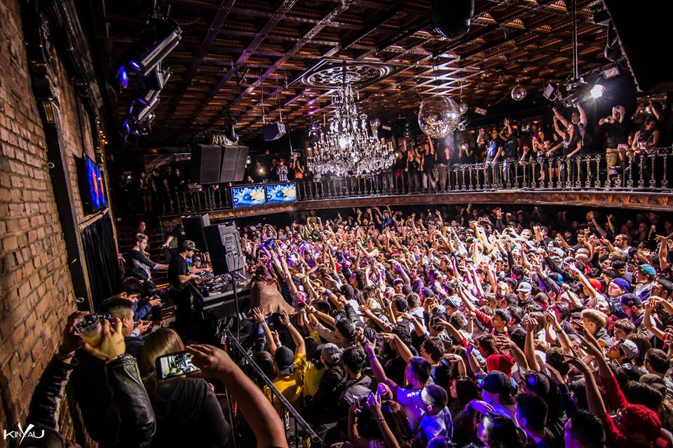 Bare in Dallas at Lizard Lounge