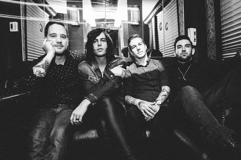 Sleeping With Sirens & Pierce The Veil, PVRIS, Mallory Knox in San