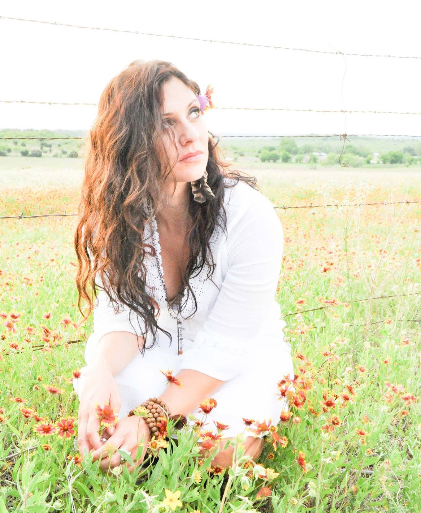 Wendy Colonna w/ Wyatt Lowe and the Mayhem Kings & The Belle Sounds