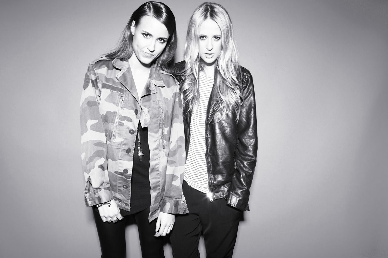 Eli & Fur in Chicago at The Mid