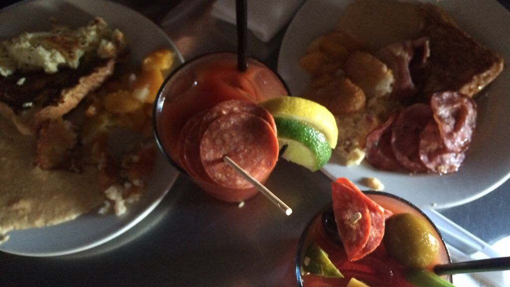 Valentines Day Lovers Brunch with Daphne Luster and the Winger