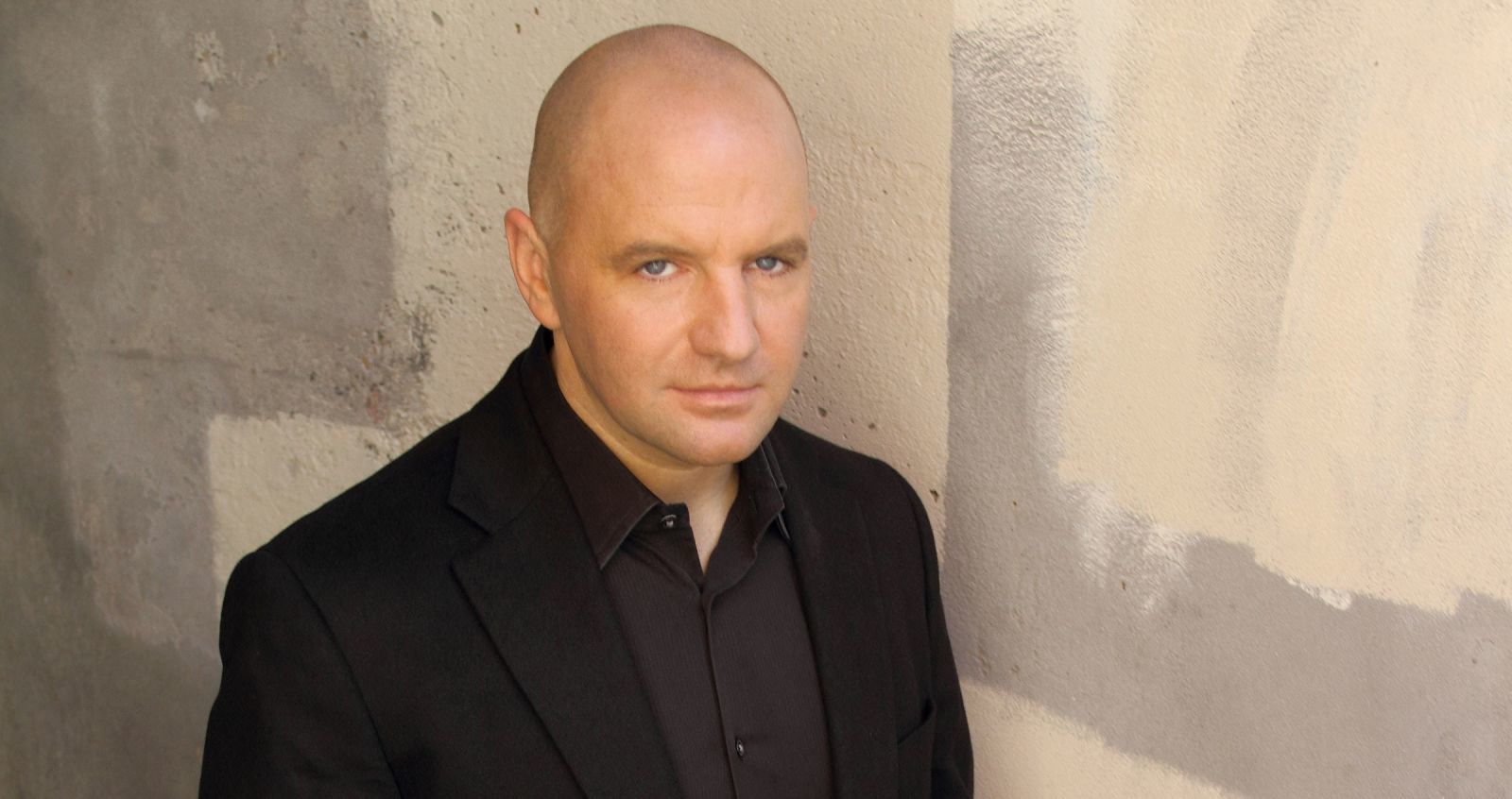 Auggie Smith (2 Showtimes) in Indianapolis at Crackers Comedy