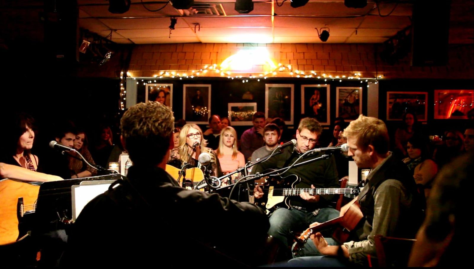 Open Mic hosted by Barbara Cloyd in Nashville at The Bluebird Cafe