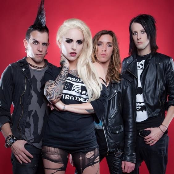 Stitched Up Heart in Dallas at Curtain Club