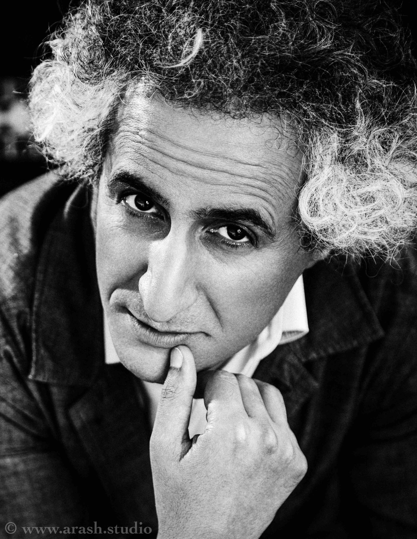 Mohsen Namjoo & Hamed Nikpay: A Benefit Concert for Diaspora Arts