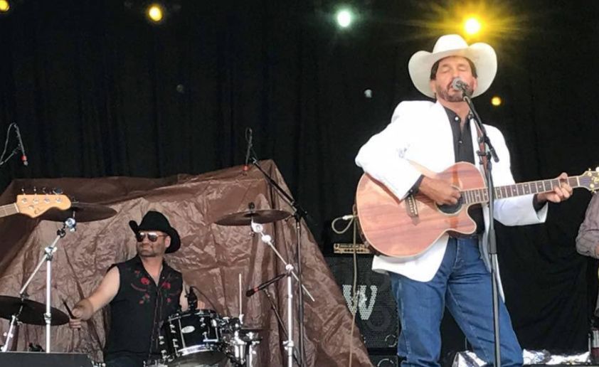 Jay Parr in Austin at The Little Longhorn Saloon