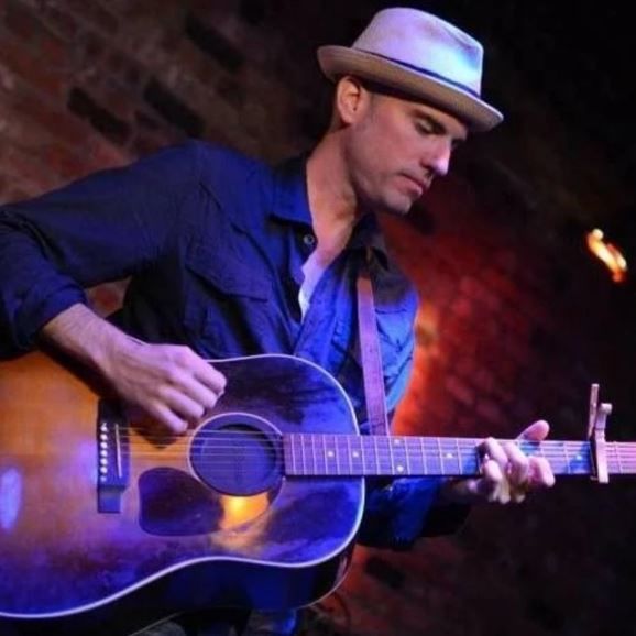 Jamie Thomas in Austin at Speakeasy