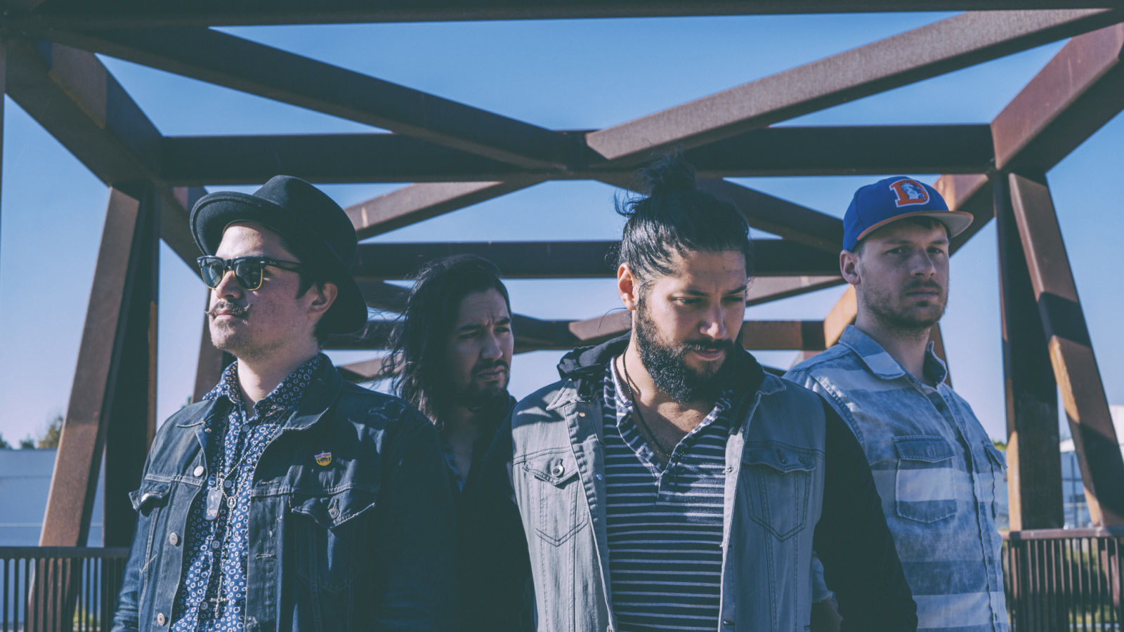 The Revies, Lucy Arnell, Strange Phases, Singer & the Scientist