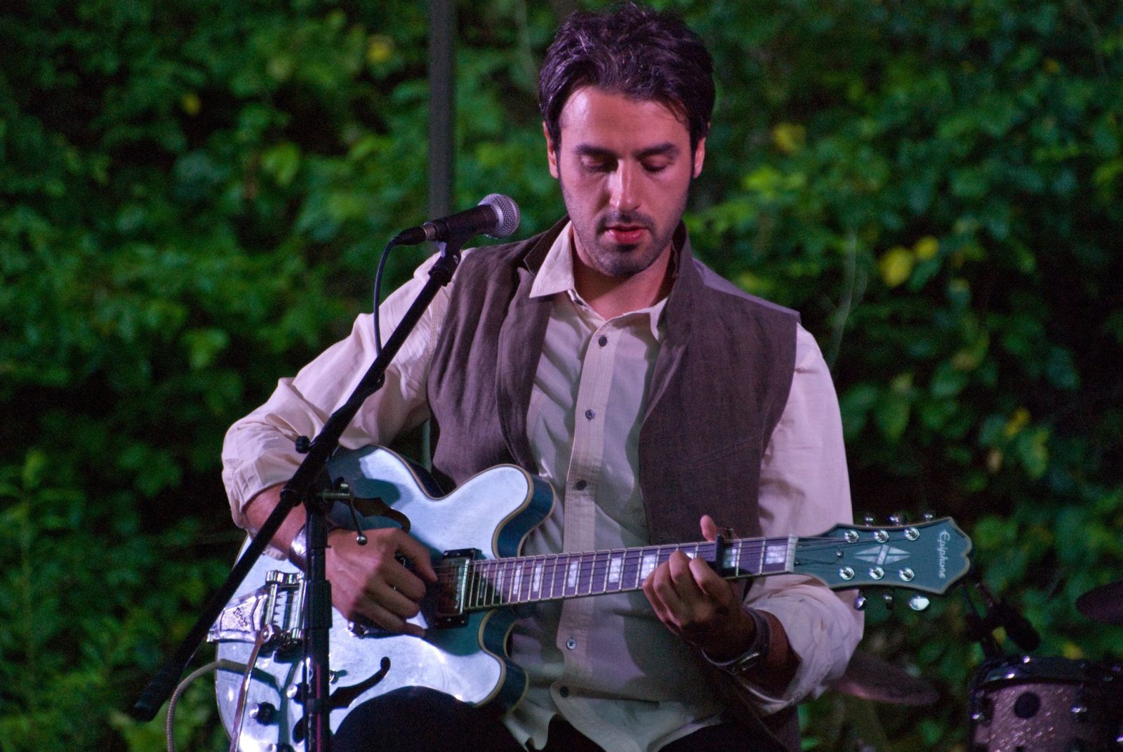 Ari Hest in Seattle at The Triple Door