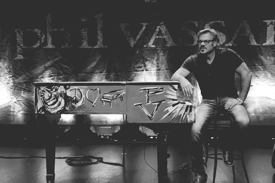 Phil Vassar With Opener Adam Rutledge in Nashville at City Winery