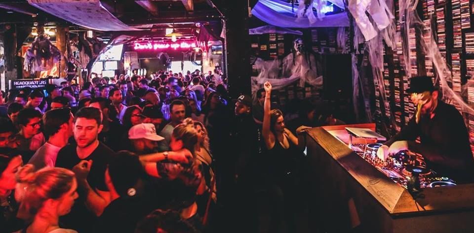 Nerd-Lesque Show in Chicago at Headquarters (River North)