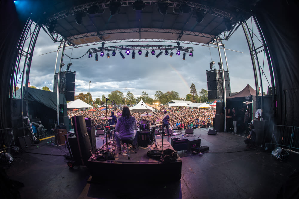 Best Bands to Watch in Victoria BC