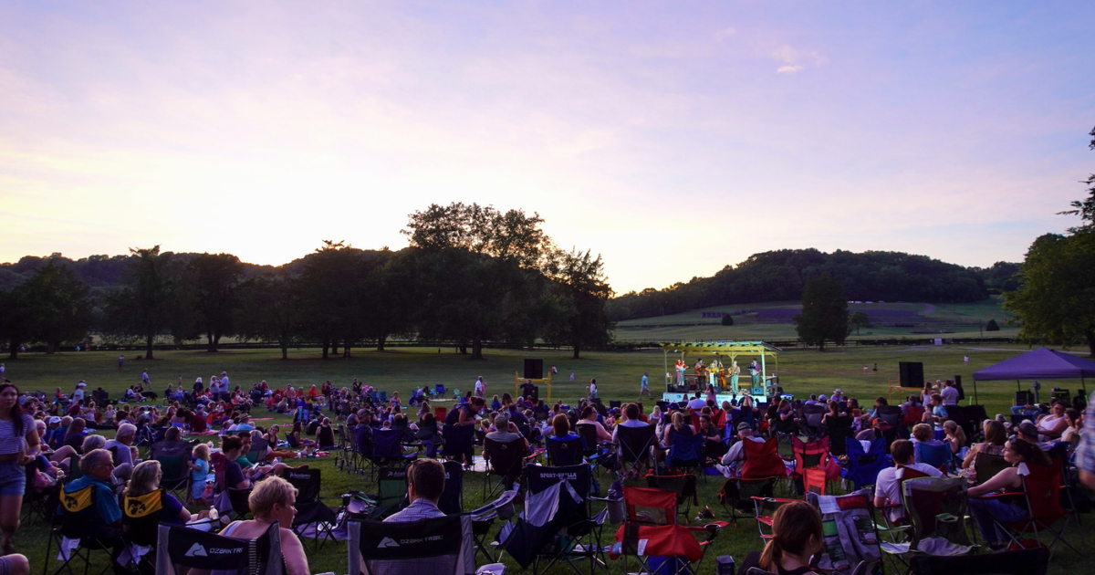 Full Moon Pickin' Parties