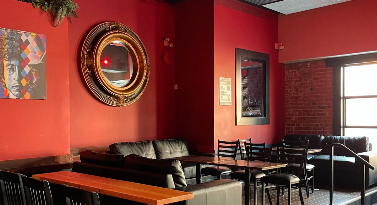 Hermann's Upstairs, Upcoming Events in Victoria on Do250