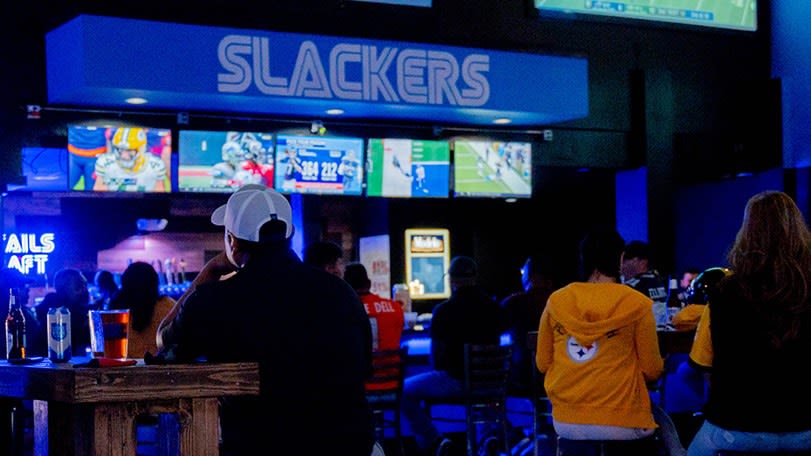 Slackers Sports Bar - Medical Center, Upcoming Events in San